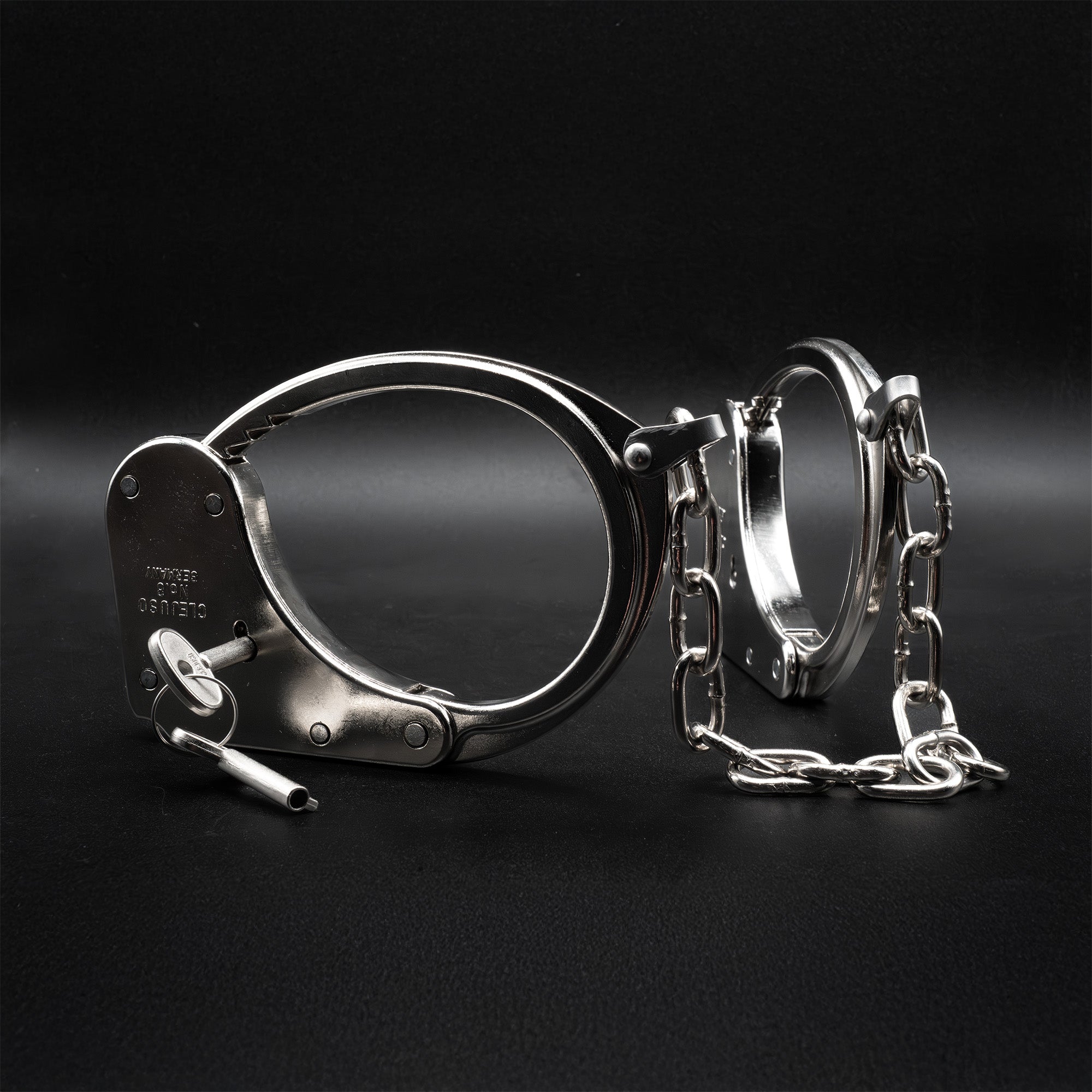 CLEJUSO MOD.8 LEG IRONS – GEAR Berlin